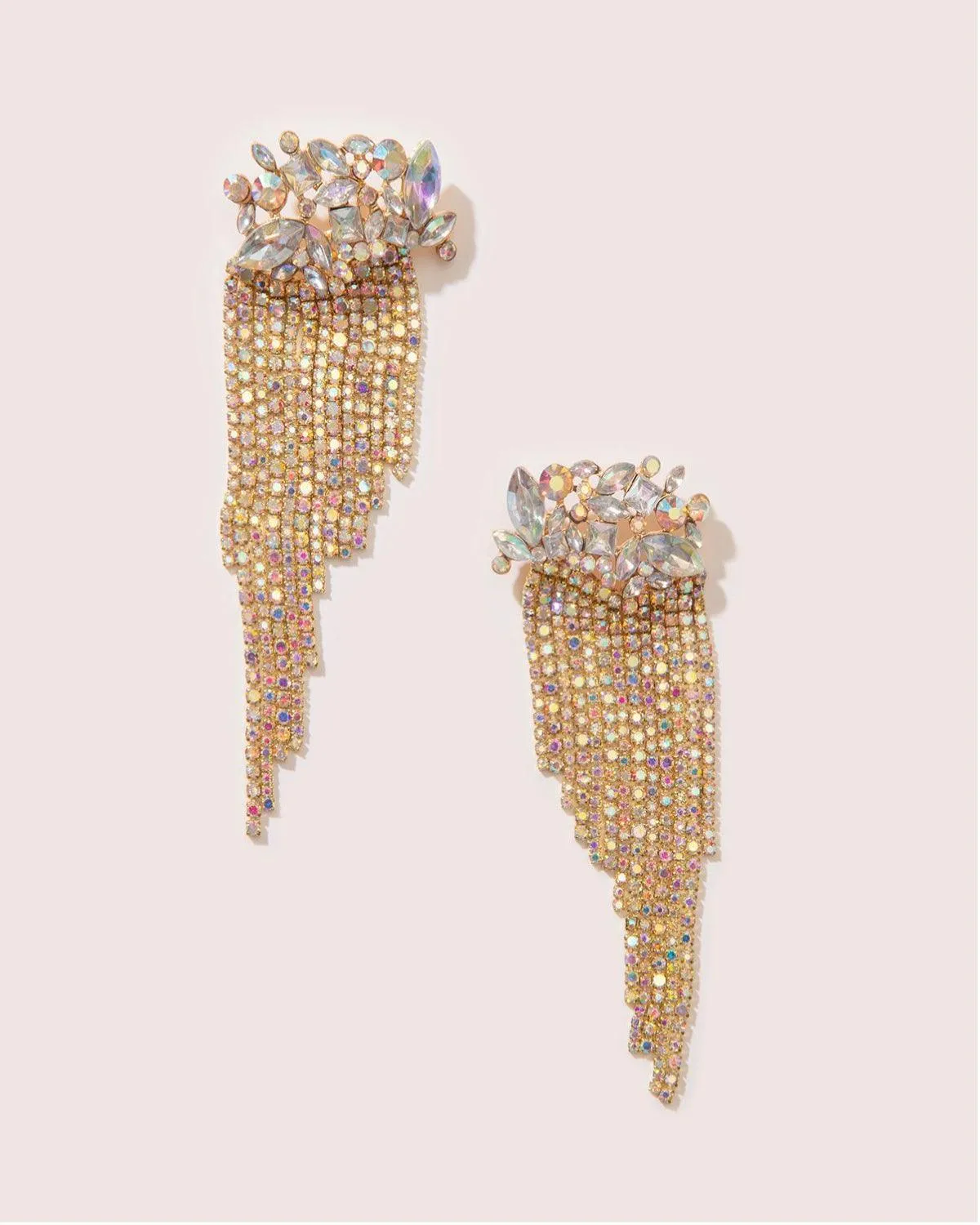 STATEMENT DUSTER EARRING IN IRIDESCENT | Parallel