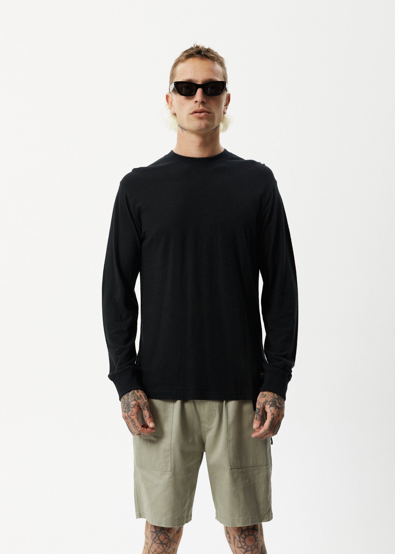 Afends Mens Essential - Hemp Retro Long Sleeve T-Shirt - Black | Parallel