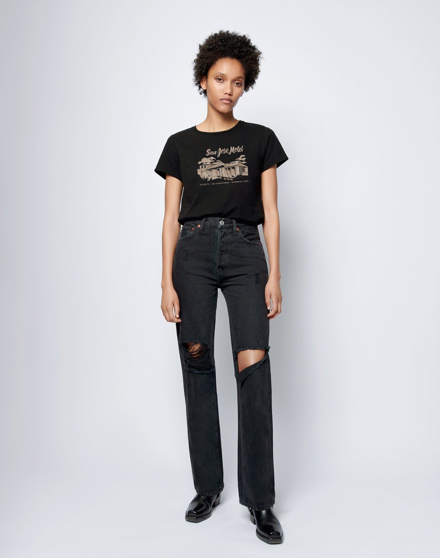 Classic Tee "San Jose Motel" - Washed Black | Parallel