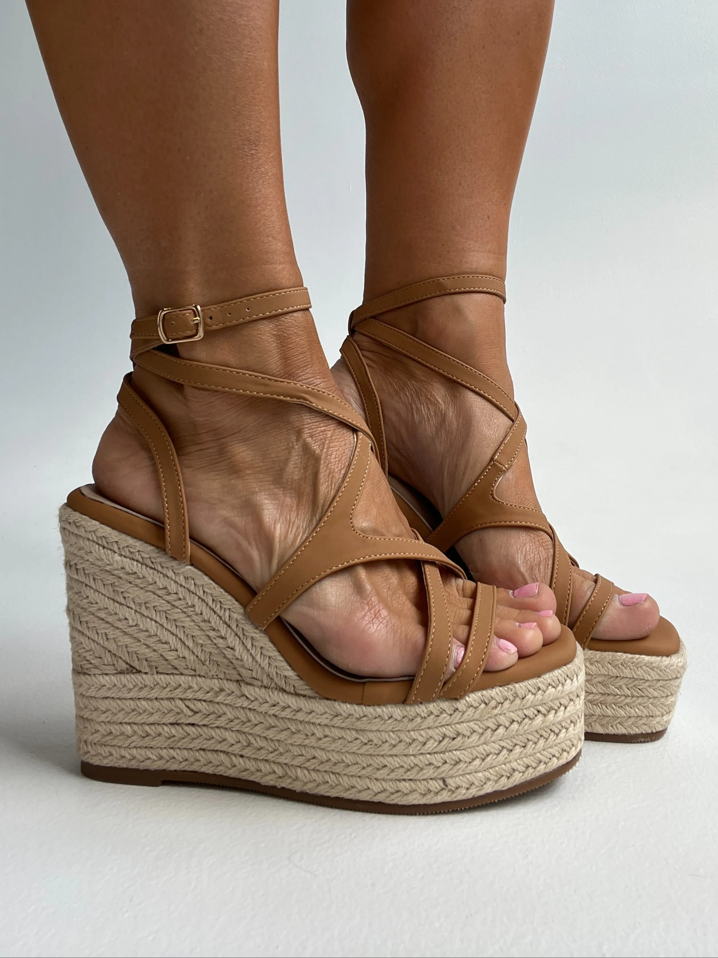 Fab Platform Strappy Wedges Camel | Parallel