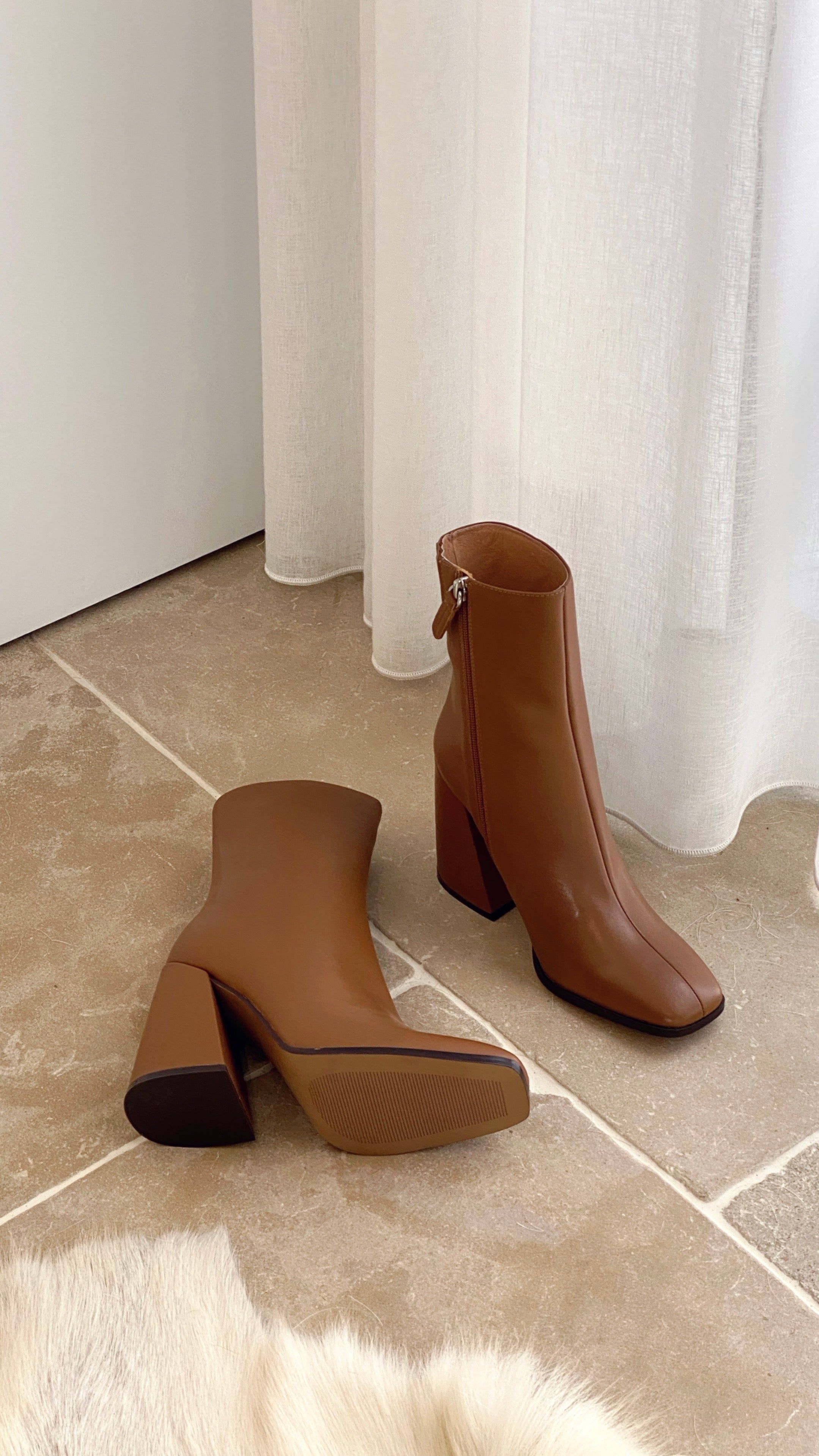 Alias Mae Alana Boot - Tan Leather | Parallel