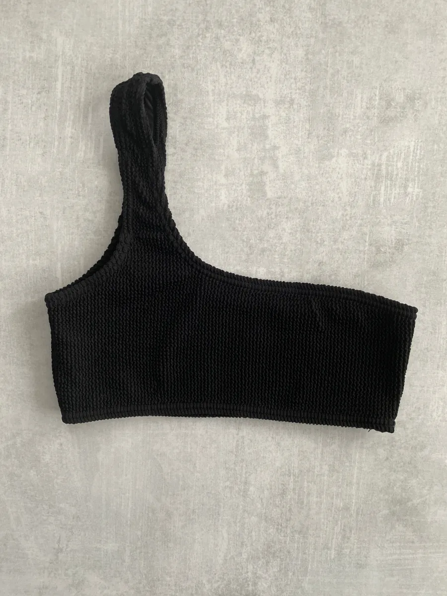 Tia One Shoulder Top - Black Crinkle | Parallel